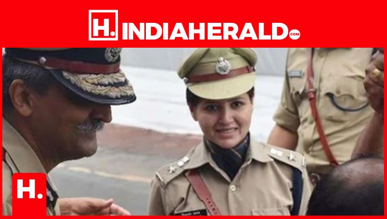 Meet IPS Officer Simala Prasad who cleared UPSC and also ac