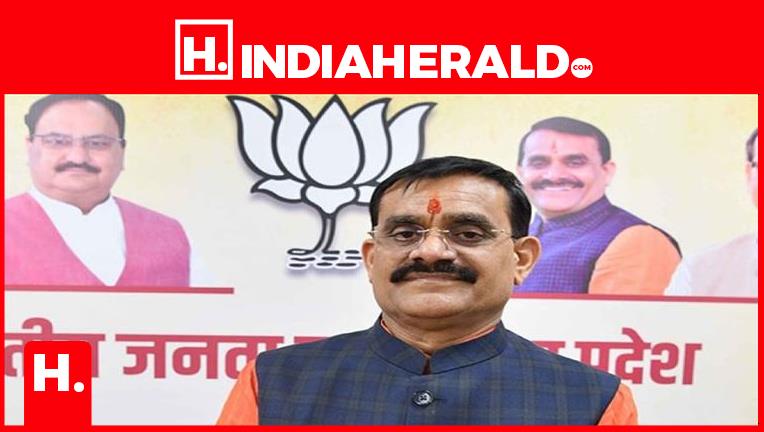 VD Sharma will go door to door and invite Lord Krishna to v