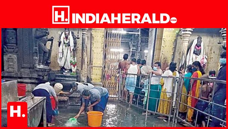 Temples Flooded with Rain Waters are being Cleaned and Drai