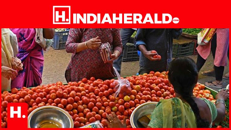 Tomato prices dip further in Telangana Hyderabad