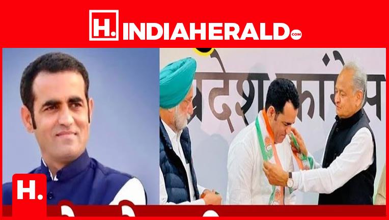 Why Case filed against Amin Pathan s wife also?