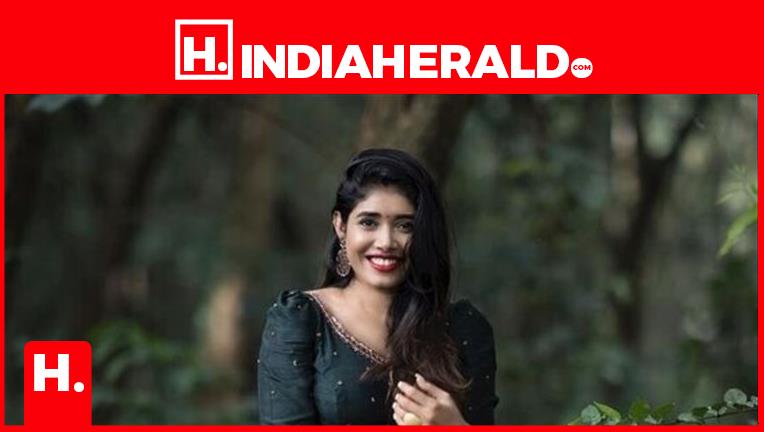 Alasandra Johnson New Images