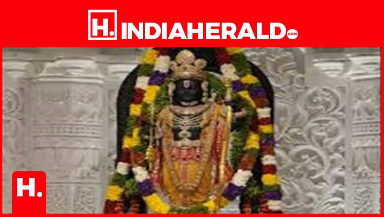 What is the real age of Ayodhya Rama statue? A report came.