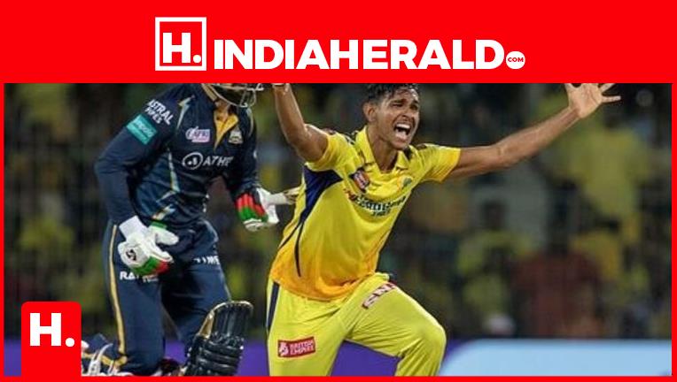 CSK hit sixes, boundaries rained by Cyclone Dubey in Chepau