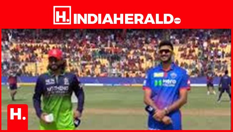 IPL 2026: Delhi Opt to Bowl After Winning Toss Against RCB