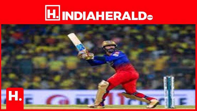 Match-winning smashes in the final over by Dinesh Karthik