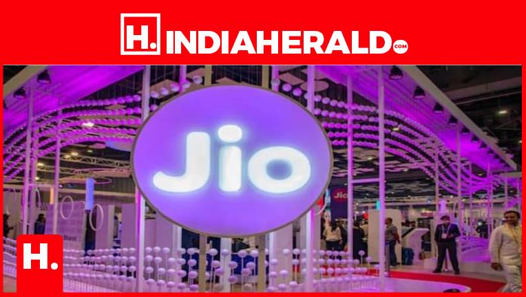 Jio May Roll Out UPI Payment Soundbox To Take On Paytm, Pho