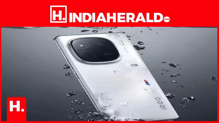 Smartphone Battle: iQOO s Latest Moves.