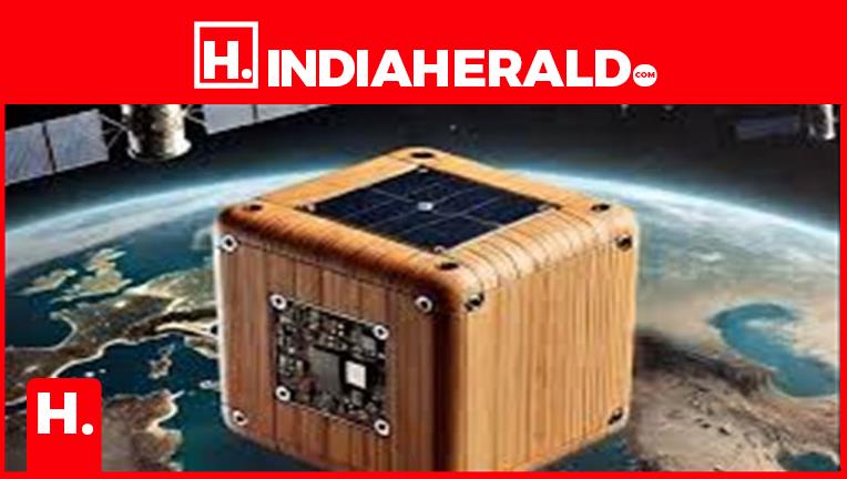 The world s first wooden satellite into space..