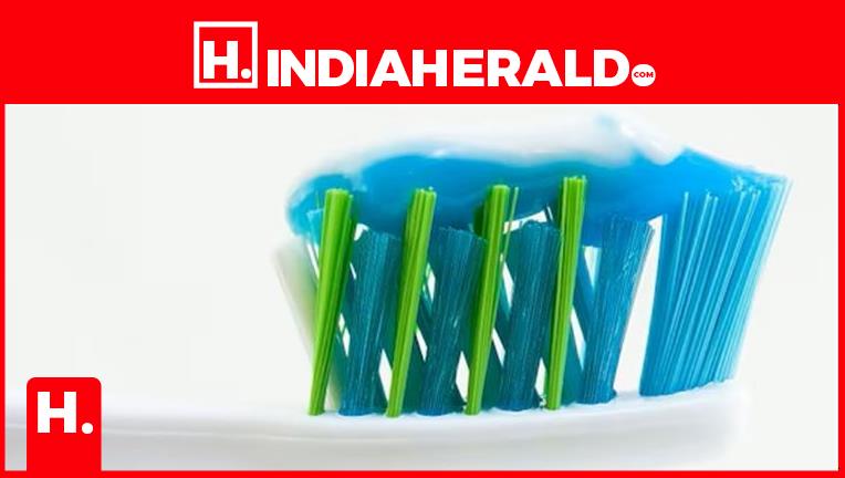 Decoding the colour codes of toothpaste - What do they mean?